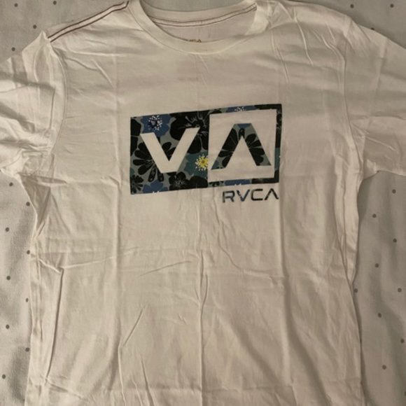 RVCA | Shirts | Rvca Aloha Floral Logo Tee Red Stich L | Poshmark